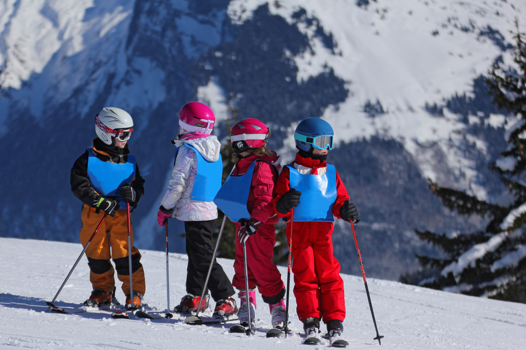 Bien protéger les yeux des enfants durant leur pratique sportive